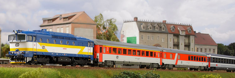 H0 modellek - mozdonyok, kocsik